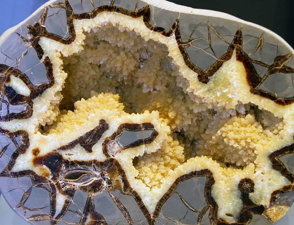 Septarian Meanings, Healing Properties and Benefits