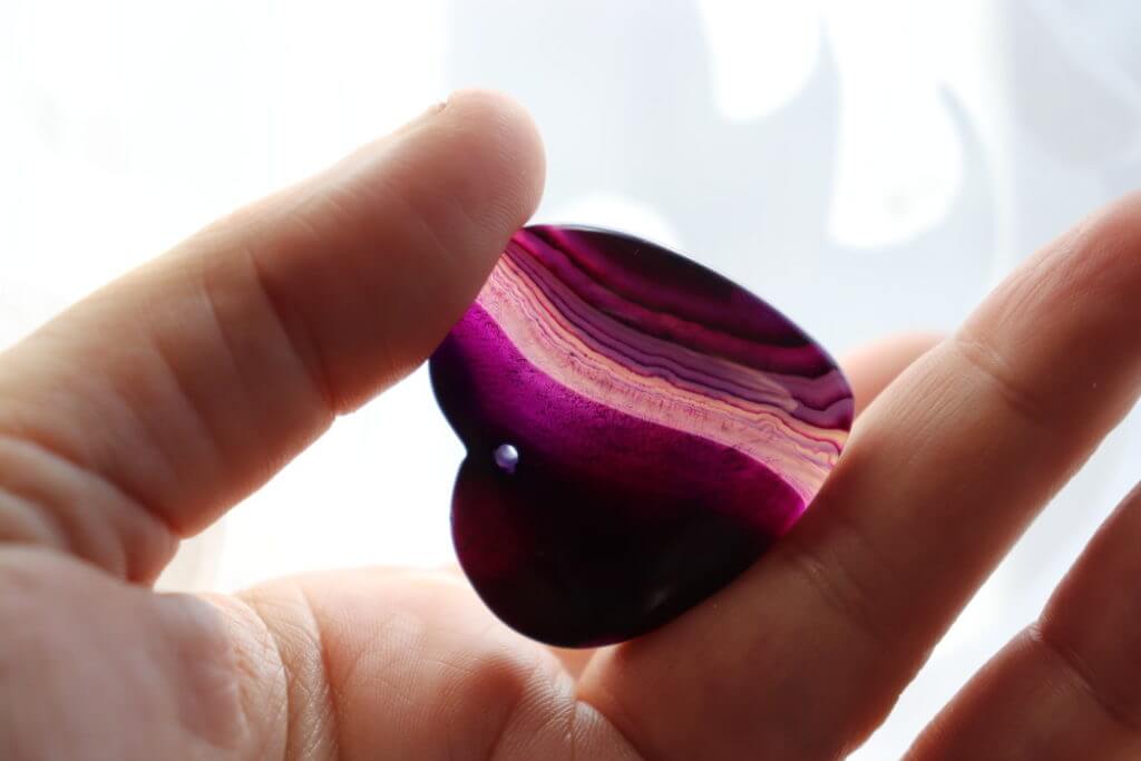Purple Agate Meanings, Healing Properties and Benefits